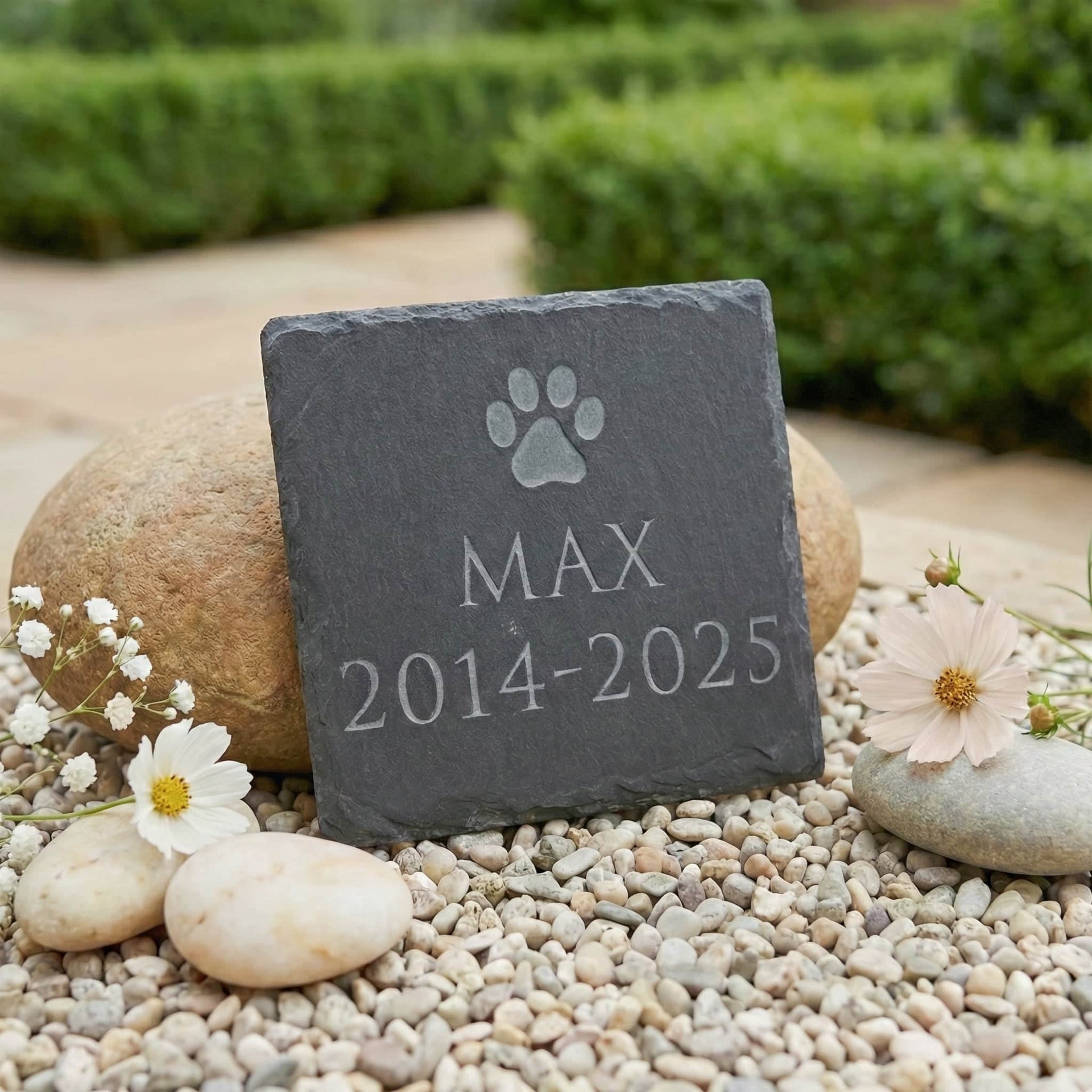 Personalised Pet Slate with Paw Print – Letterfest