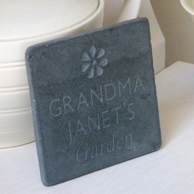 Garden Slate with Flower icon - The perfect gift for garden lovers ...